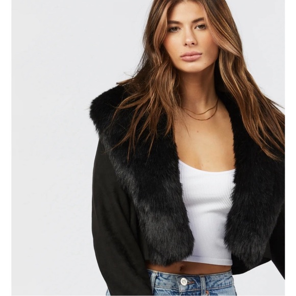 Shaci | Jackets & Coats | L Shaci Riley Cropped Vegan Suede Jacket With Faux Fur Collar And ...